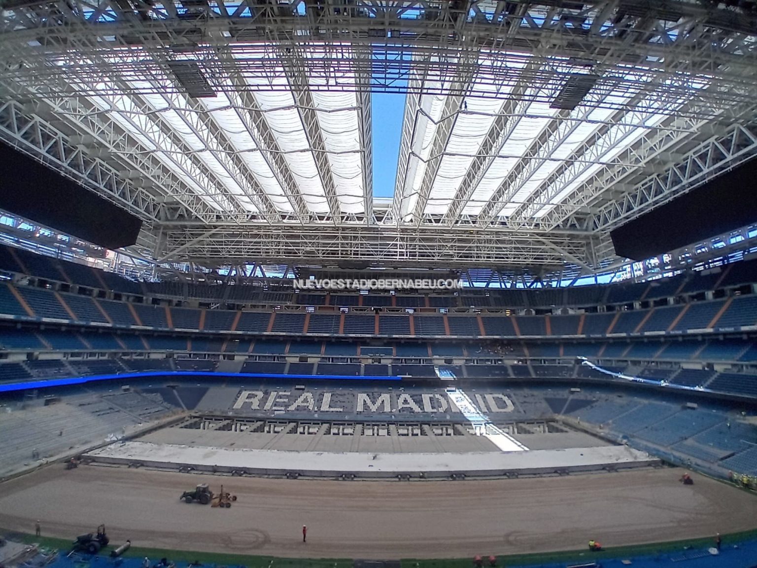 Jak to vypadá uvnitř Santiago Bernabéu před prvním domácím zápasem ...
